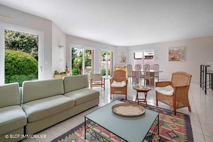 Maison à vendre - La Baule-Escoublac, La Baule-les-Pins - 7 pièces - 6 chambres