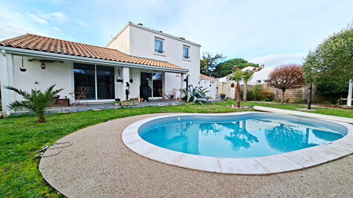 Maison à vendre - Les Mathes - 5 pièces - 4 chambres