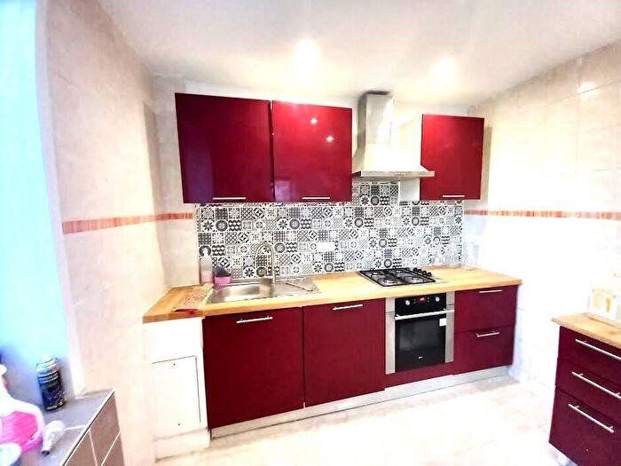 Appartement à louer - La Pacaudière - 2 pièces - 1 chambre