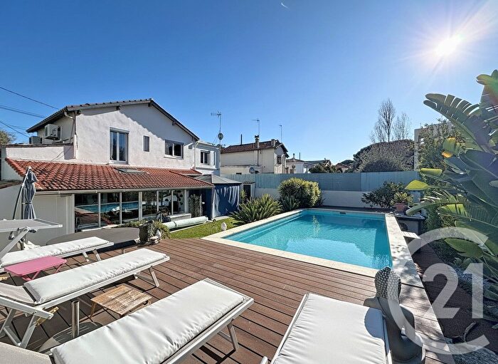 Maison à vendre - Antibes, Rastines, Super Antibes, Laval, La Fontonne - 5 pièces - 3 chambres