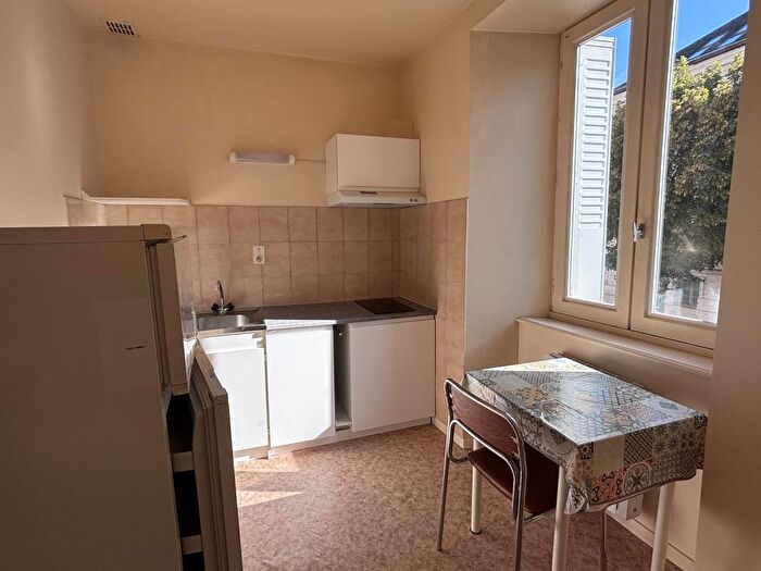 Appartement 1 pièce à louer - Rodez, Centre historique, Vieux-Rodez