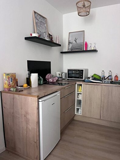 Préfecture, Marseille 6ème arrondissement - Appartement 1 pièce à louer