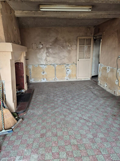 Maison à vendre - Juvardeil - 6 pièces - 4 chambres