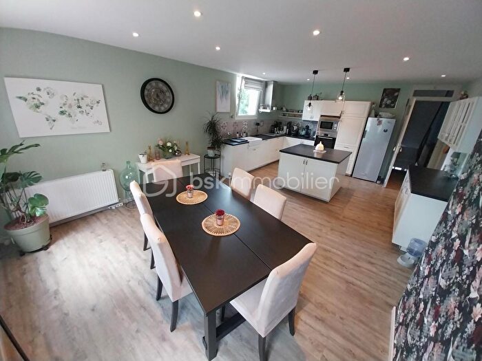 Maison 8 pièces à vendre à Tallard