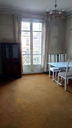 Hôtel de Ville-Planchette, Levallois-Perret : Appartement 3 pièces à louer