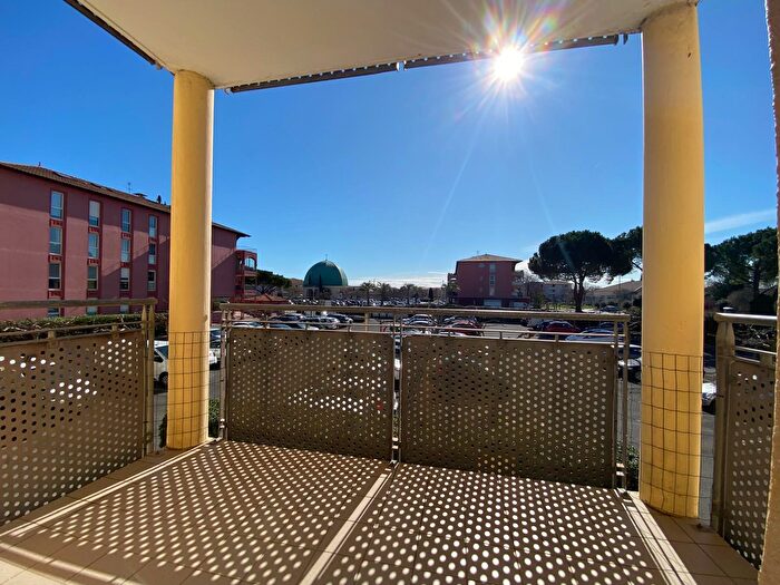 Appartement à louer - Lattes, Centre-ville - 1 pièce - 1 chambre