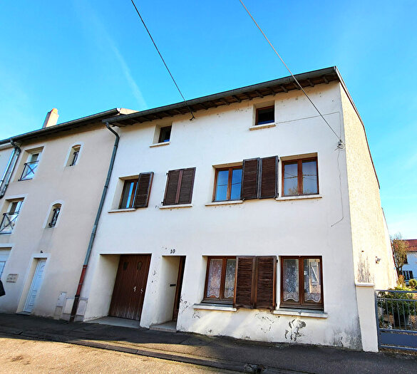 Maison à vendre - Novéant-sur-Moselle - 9 pièces - 6 chambres