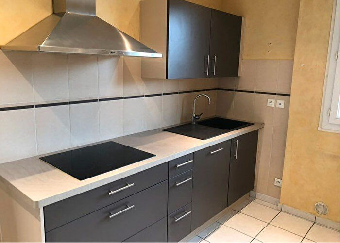 Villeurbanne, Buers : Appartement 1 pièce à louer