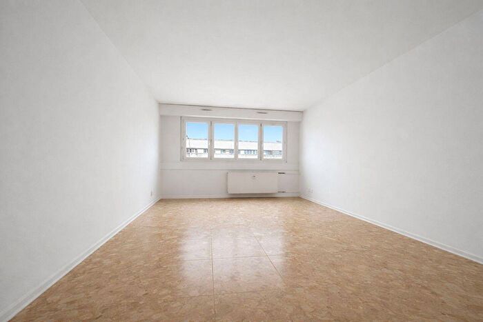 Appartement à louer - Esplanade Nord Est, Strasbourg - 3 pièces - 2 chambres