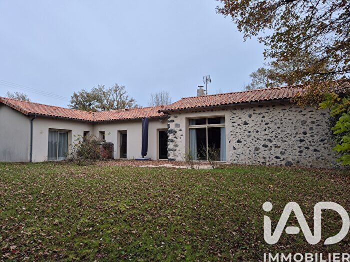 Maison à vendre - Chanteloup - 5 pièces - 3 chambres