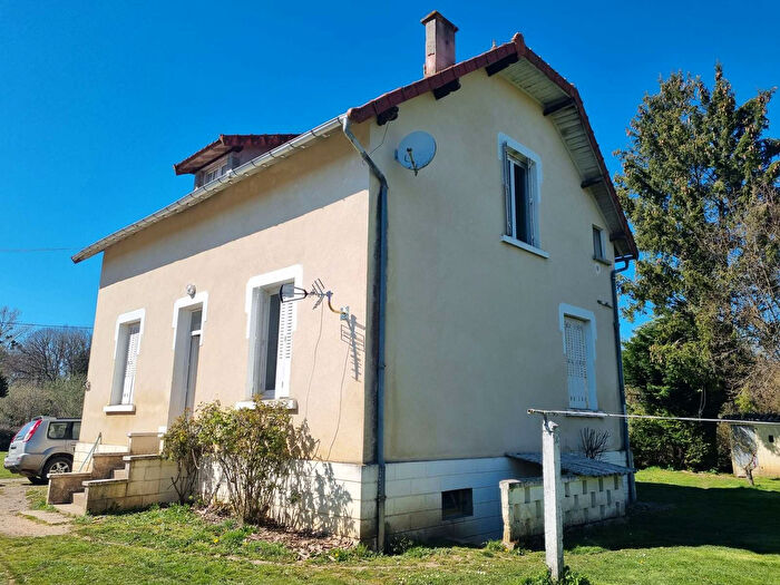 Maison à vendre - Nouziers - 4 pièces - 3 chambres