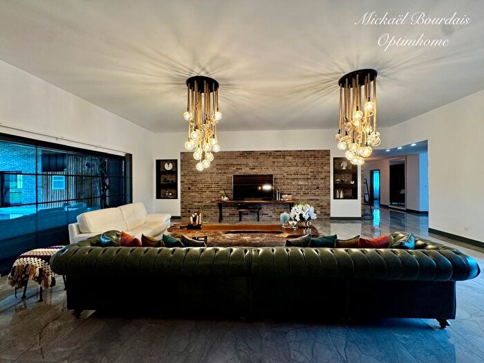 Maison à vendre - Solesmes - 9 pièces - 4 chambres