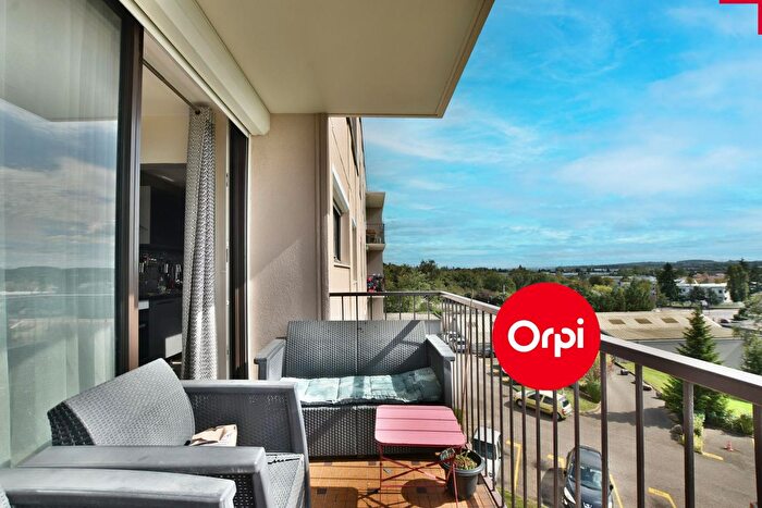 Appartement à vendre - Saint-Priest, Bel-Air - 5 pièces - 4 chambres