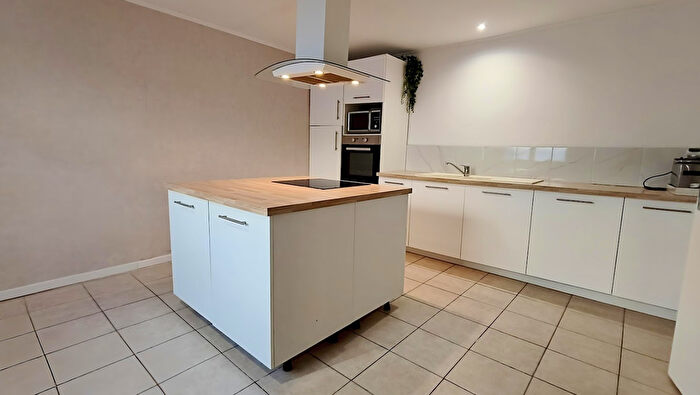 Maison à vendre - Saint-Martin-Lacaussade - 5 pièces - 3 chambres