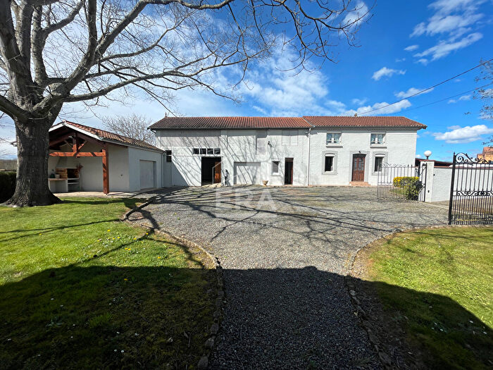 Maison 5 pièces à vendre - Villecomtal-sur-Arros