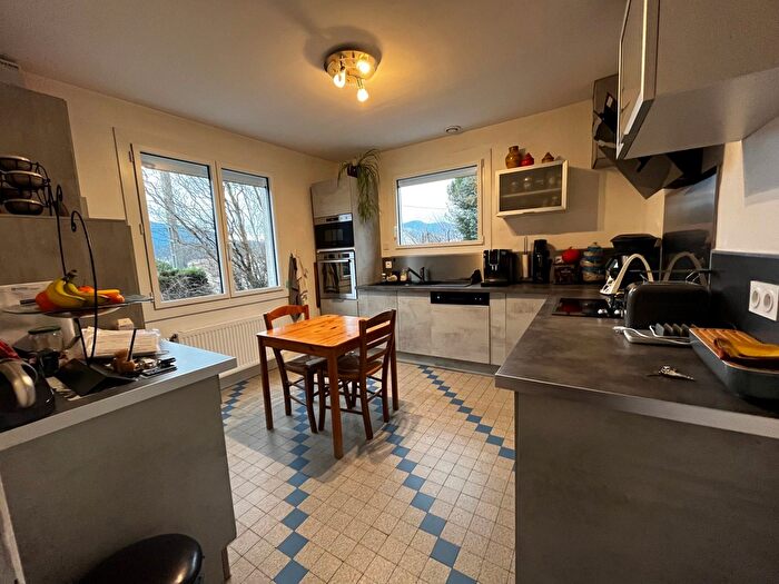 Maison à vendre - Die - 6 pièces - 4 chambres