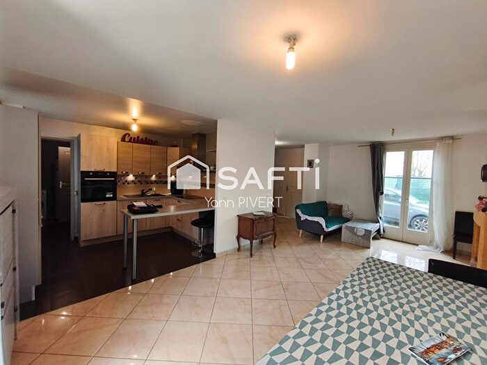 Maison à vendre - Chamigny - 4 pièces - 3 chambres