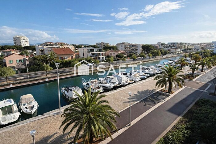 Appartement à vendre - Fréjus, Fréjus Plage - 4 pièces - 3 chambres