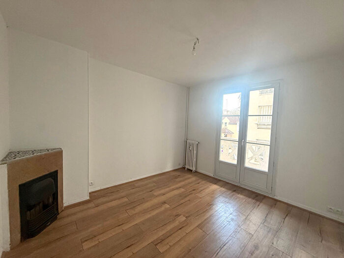 Appartement à louer - Colombes, Europe - 3 pièces - 2 chambres