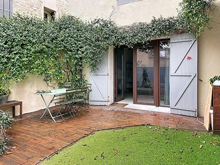 Maison à louer - Centre Ancien-Cros-Lotins, Éguilles - 6 pièces - 4 chambres