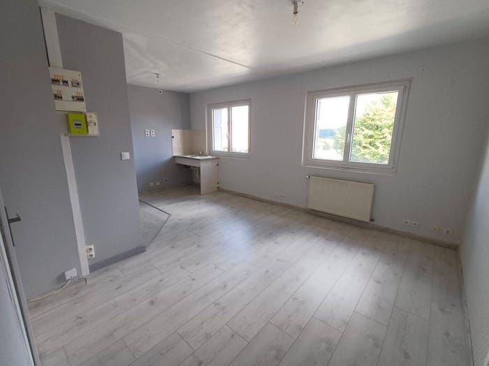 Saint-Victor-Malescours - Appartement 3 pièces à louer