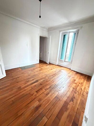 Appartement à louer - République-Gare-Porte de Paris, Saint-Denis - 3 pièces - 2 chambres