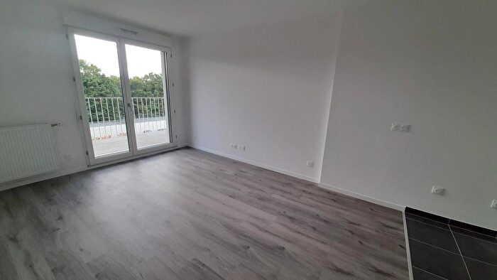 Appartement 2 pièces à Les Graviers, Massy, à louer