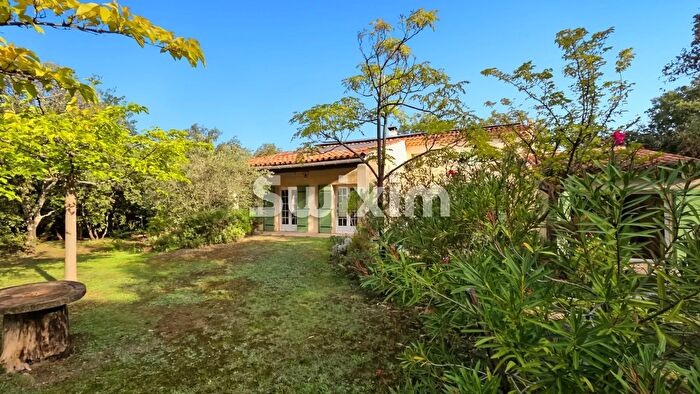 Maison 5 pièces à Mazan, à vendre