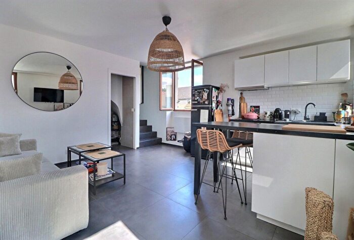 Bagneux, Centre-ville : Appartement 2 pièces à vendre