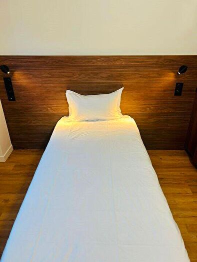 Appartement à louer - Jardin Parisien, Clamart - 1 pièce