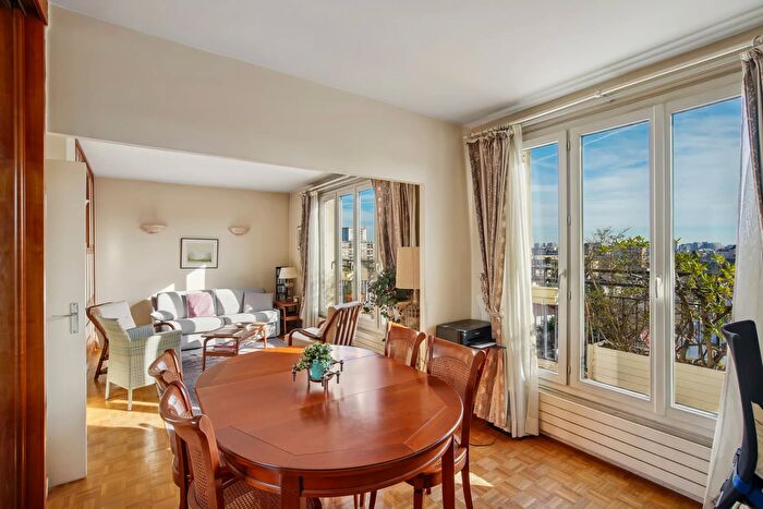 Appartement 3 pièces à vendre à Colombes, Centre-ville