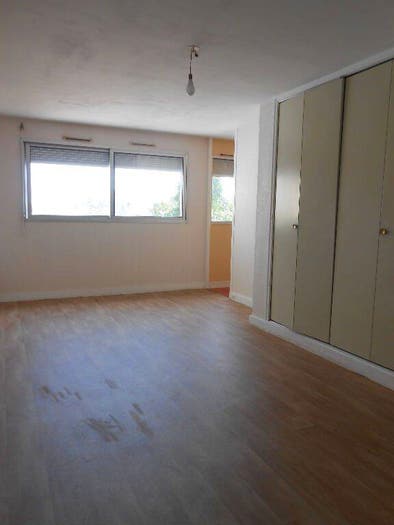 Montapins Est, Nevers - Appartement 1 pièce à louer