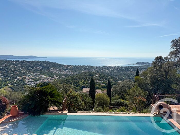 Maison à vendre - Cavalaire-sur-Mer, Moulin, Collières, Eau Blanche - 6 pièces - 5 chambres