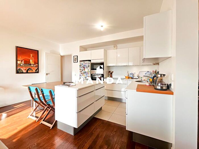 Appartement à vendre - Paris e , Porte de la Villette - 4 pièces - 3 chambres