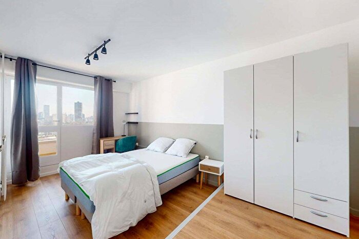 Parc-La Boule- Champs Pierreux, Nanterre : Appartement 1 pièce à louer
