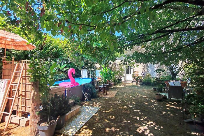 Saint-Romain-la-Virvée - Maison 6 pièces à vendre