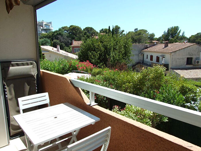 Appartement à vendre - Saint-Raphaël, Santa-Lucia - 2 pièces - 1 chambre