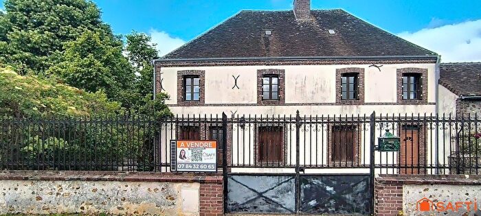 Maison à vendre - Belhomert-Guéhouville - 6 pièces - 4 chambres