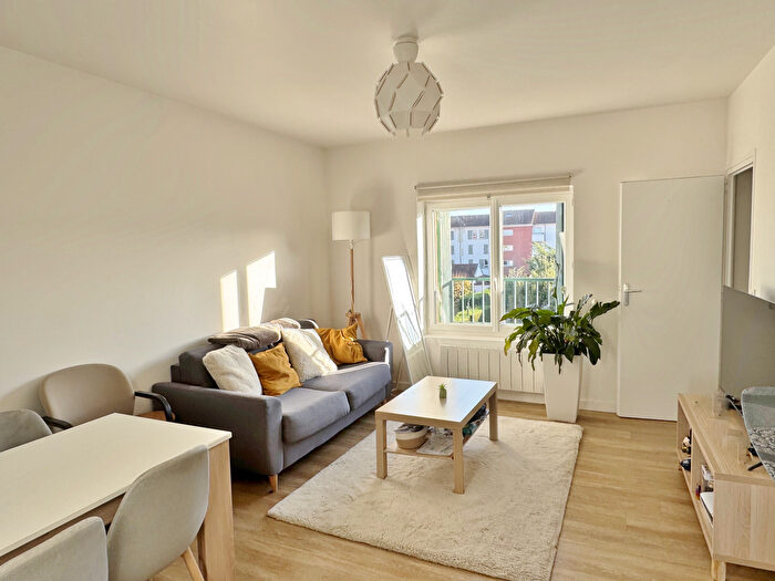 Appartement à vendre - Craponne - 3 pièces - 2 chambres