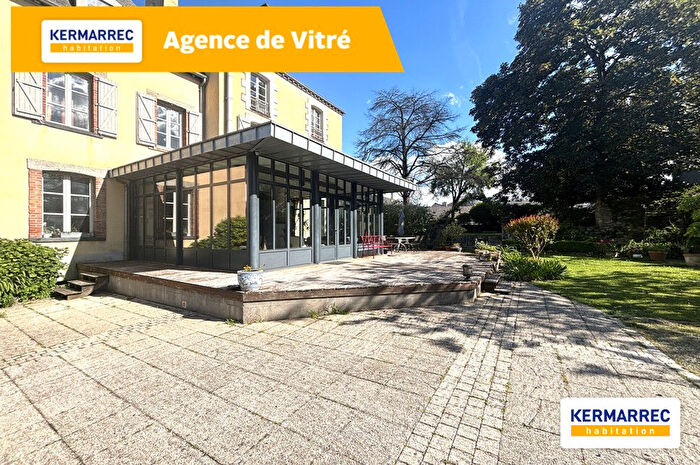 Maison à vendre - Vitré, Maison Rouge - 12 pièces - 9 chambres