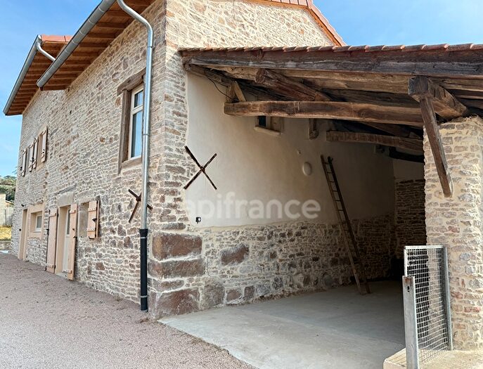 Maison à vendre - Saint-Maurice-de-Satonnay - 6 pièces - 3 chambres