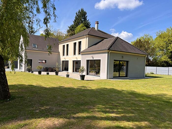 Maison 8 pièces à vendre - Saint-Martin-Longueau