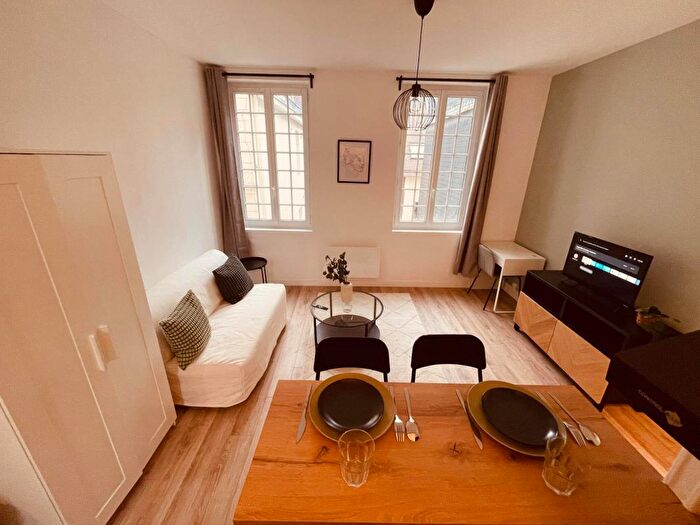 Appartement 1 pièce à Rouen, Vieux Marché, Cathédrale, à vendre