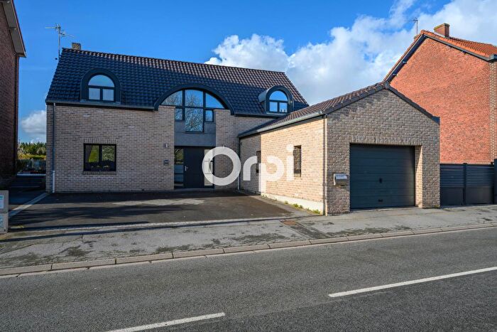 Maison 4 pièces à Douai, Centre-ville, à vendre