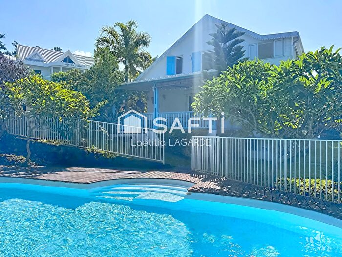 Maison à vendre - Saint-Leu, Centre-ville - 6 pièces - 4 chambres