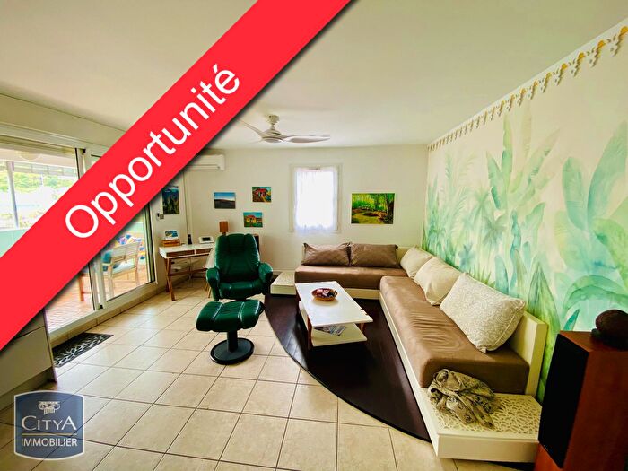 Appartement à vendre - Saint-Leu, Centre-ville - 2 pièces - 1 chambre