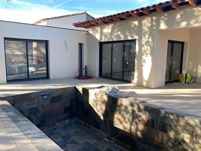 Maison à vendre - Boutenac - 4 pièces - 3 chambres