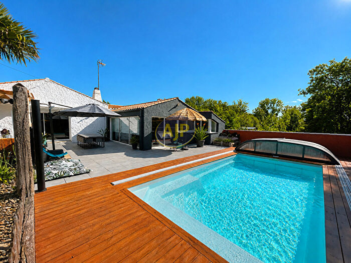 Maison 5 pièces à vendre - Le Perrier