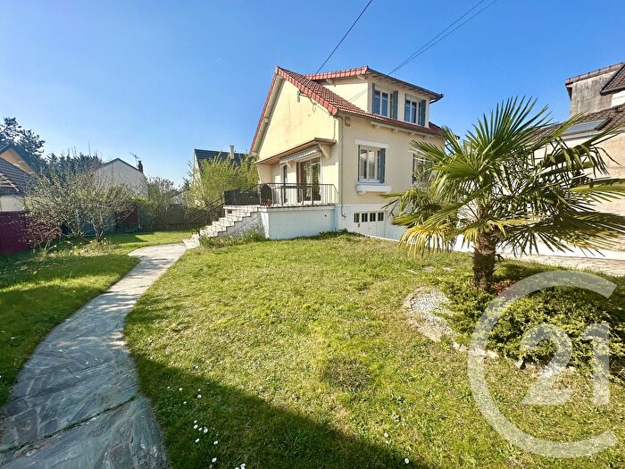 Maison à vendre - Herblay, Centre-ville - 6 pièces - 4 chambres