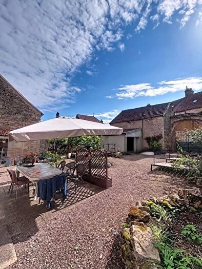 Flavigny-sur-Ozerain - Maison 6 pièces à vendre
